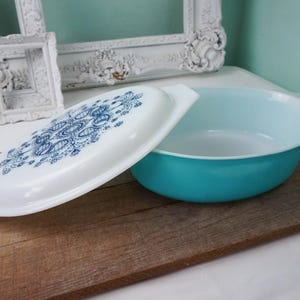Rare Pyrex Blue Doily Casserole W Lid / 045 2-1/2 Quart Promotional ...