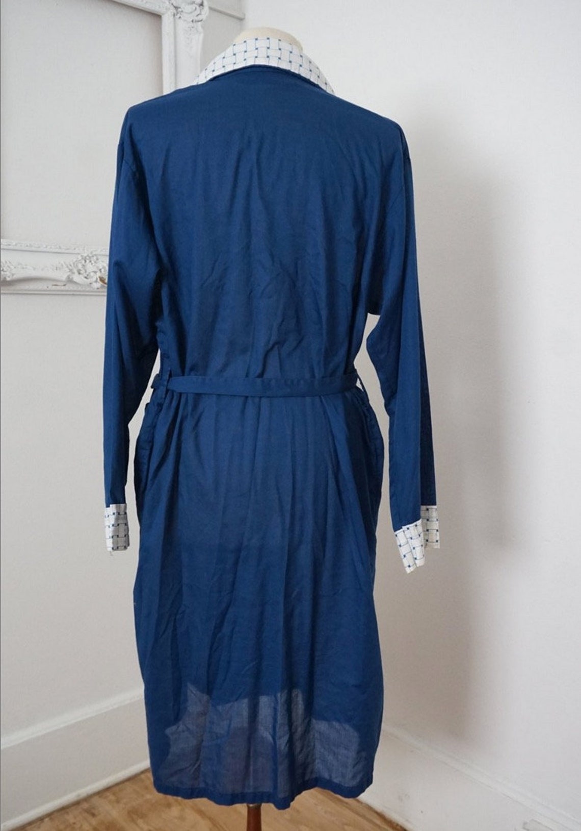 Blue Menswear Robe With White Cuffs and Collar / Vintage Bath - Etsy