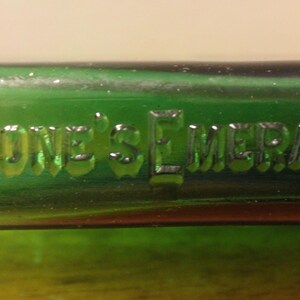 Vintage Green Moone's Emerald Oil Bottle Rochester New York Rare Color ...