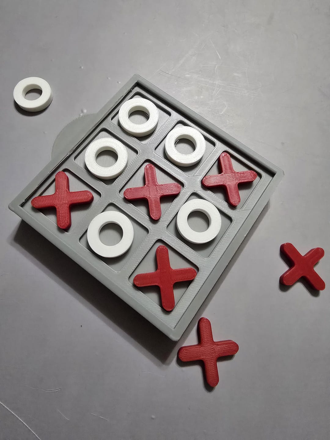 3D Printed Magnetic Travel Tic Tac Toe Game | Mini Board With Storage ...