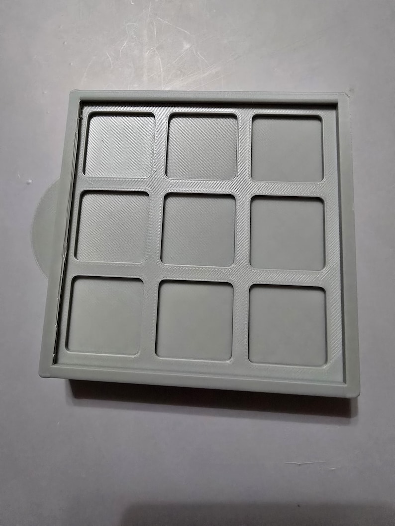 3D Printed Magnetic Travel Tic Tac Toe Game | Mini Board With Storage ...