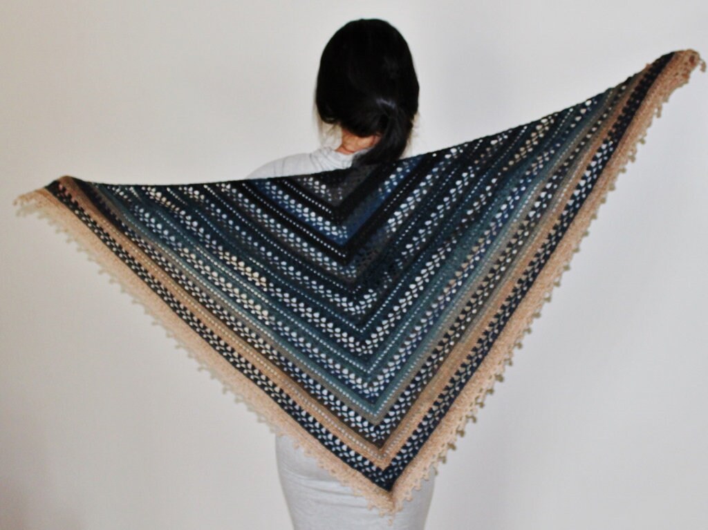 Crochet Pattern Aztec Shawl - Etsy