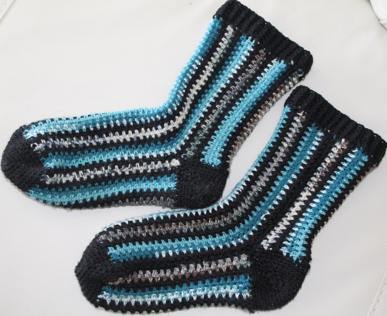 Crochet Pattern Cosy 4 Ply Socks - Etsy Australia