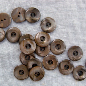 7 Taupe Brown MOP Shell Buttons, 19 Mm, Dyed, Swirling Lustrous ...
