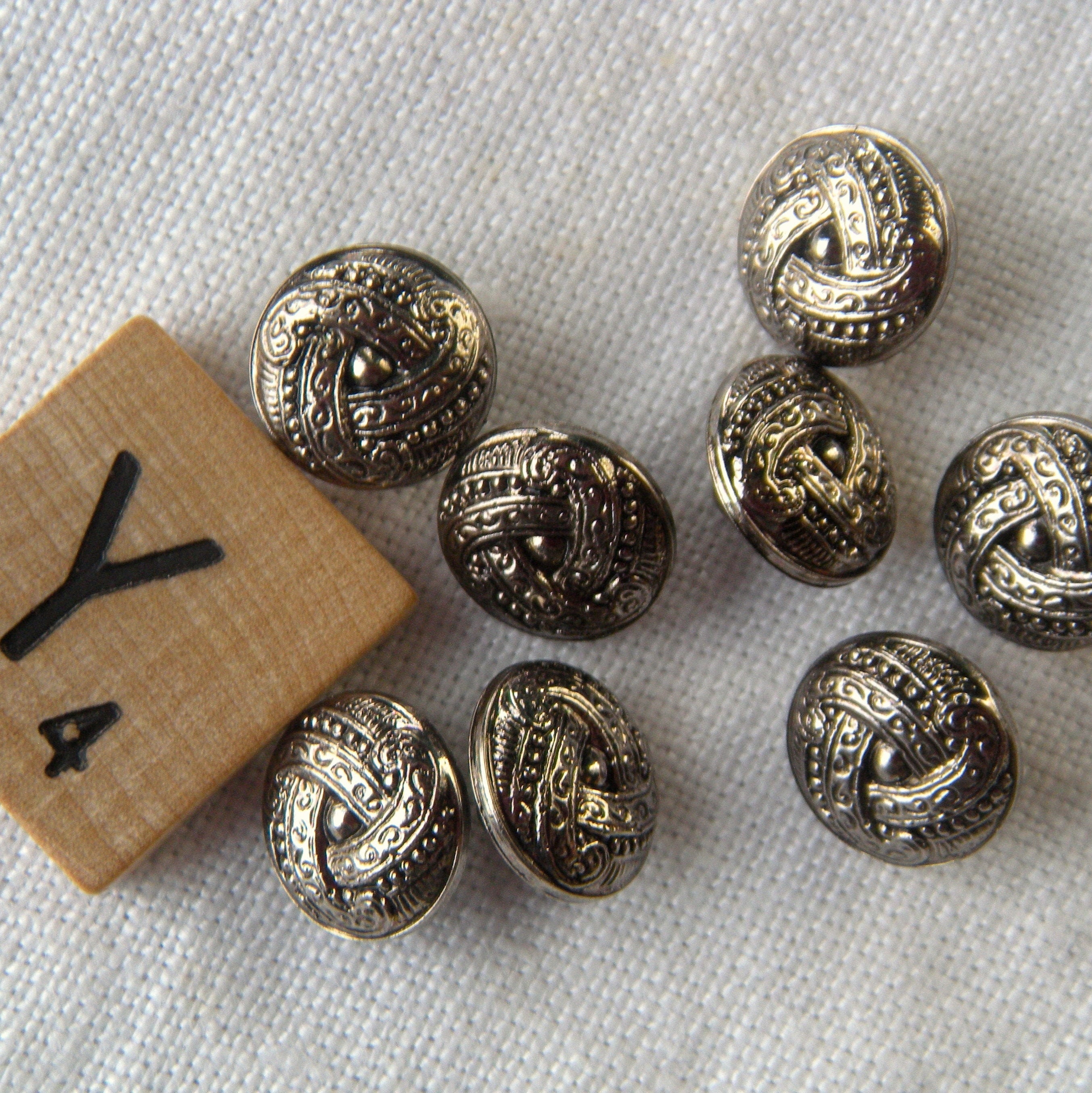 8 Small 11 mm Antiqued Silver Buttons Richly Patterned | Etsy