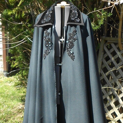 Standard Black Circle Cloak Masquerade Costume Phantom of - Etsy