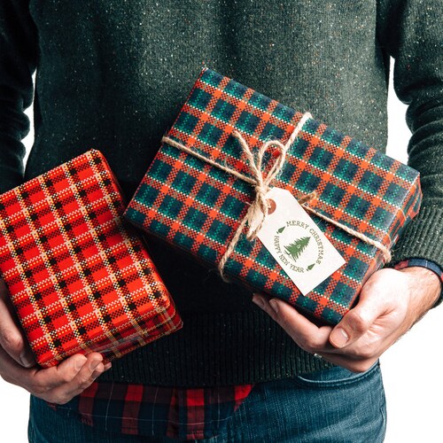 Bit Plaid Holiday Gift Wrap / 12 Sheets - Etsy