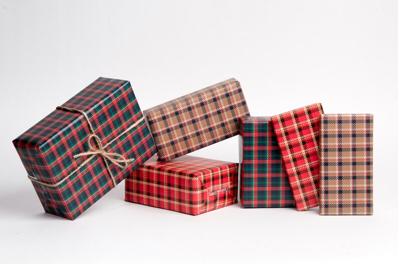Bit Plaid Holiday Gift Wrap / 12 Sheets - Etsy