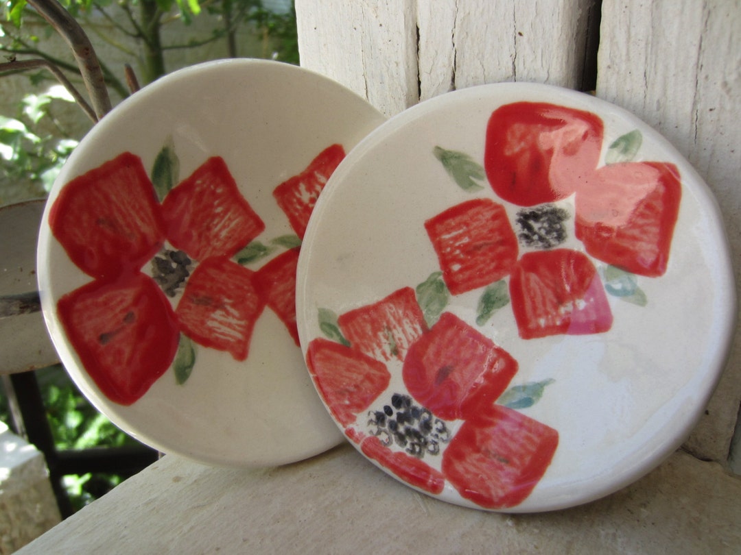 Set of Two Red Poppy Dishes Kitchen Decor Tableware Christmas - Etsy