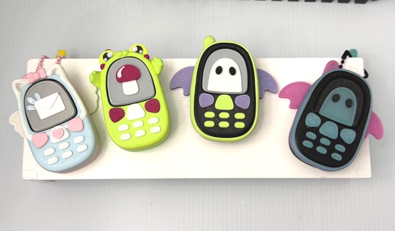 3D Printed Telephone Fidget Toy | Cat-ear, Bat-wing, Frog Phone Designs ...