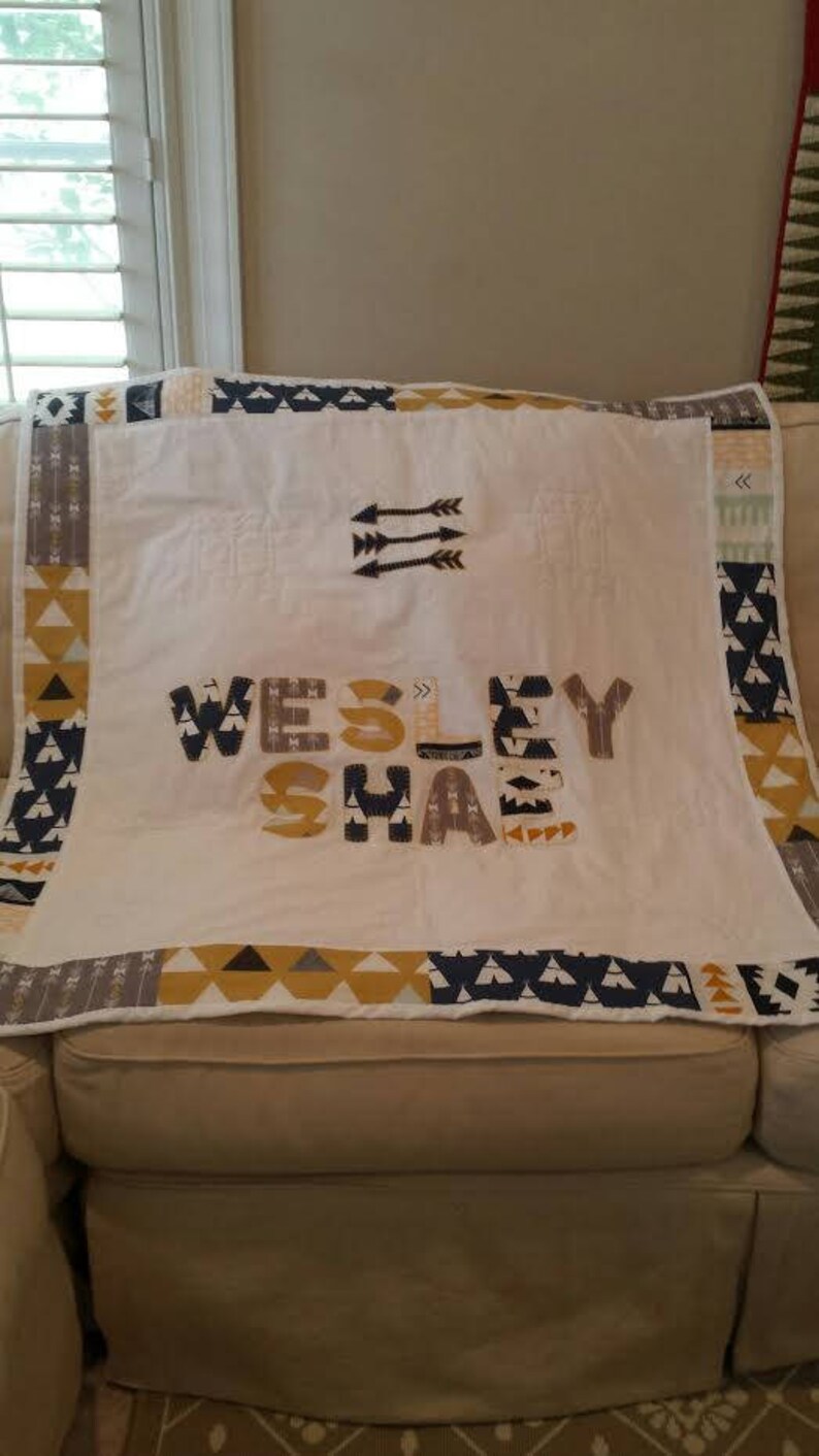 Personalized Quilt With Applique Design - Etsy