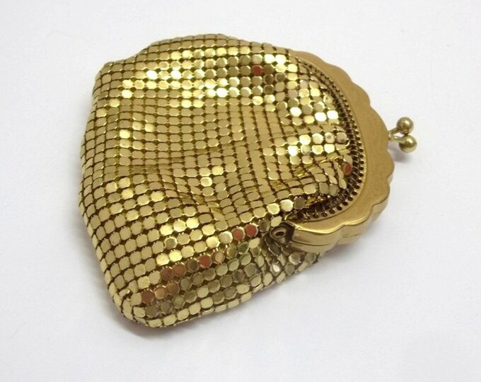 Vintage Gold Metal Mesh Coin Purse Rosary Pouch Scalloped Frame Metal ...