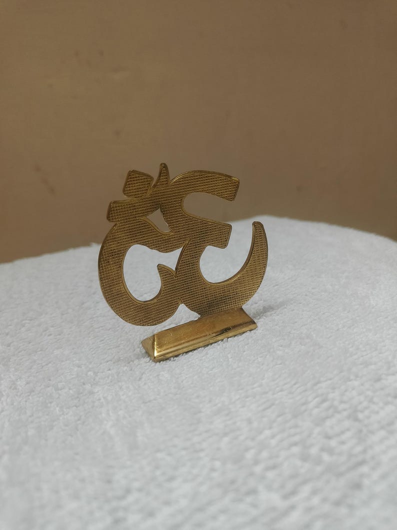 Brass Om Symbol Statue 2.5 Inch | Sacred Aum Sign Idol | Hindu ...