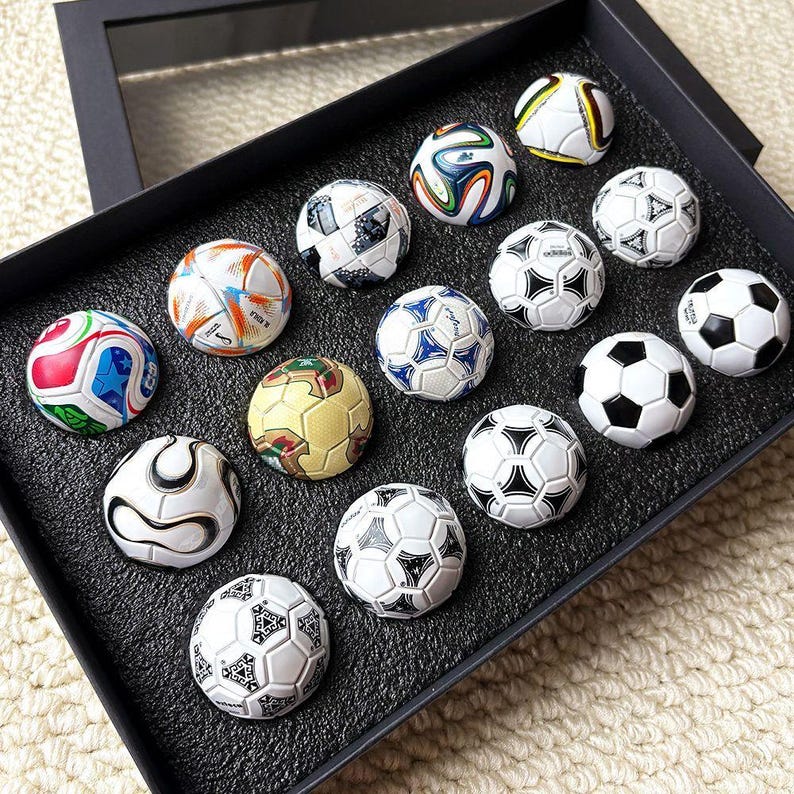 Miniature Footballs From the 1970-2026 World Cups, Collectible, 15 ...