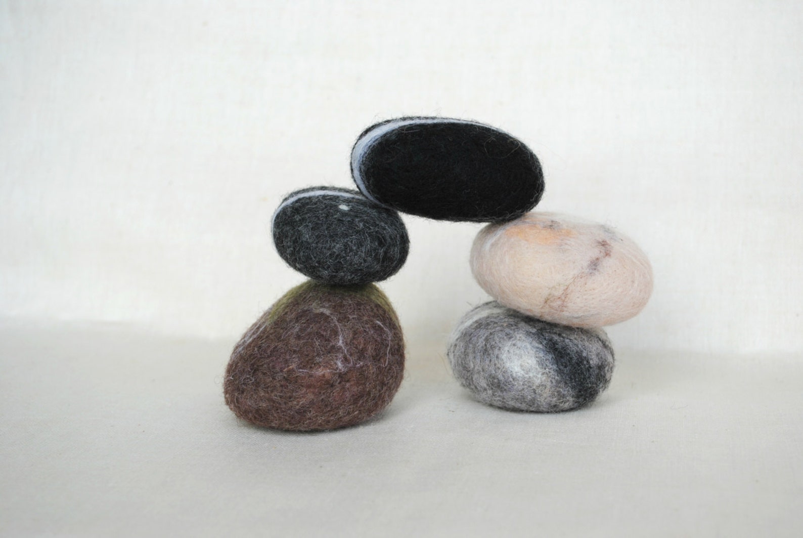 Natural Wool Rocks, 5 Felt Stones Set, River Pebbles Wool Bowl Filler ...