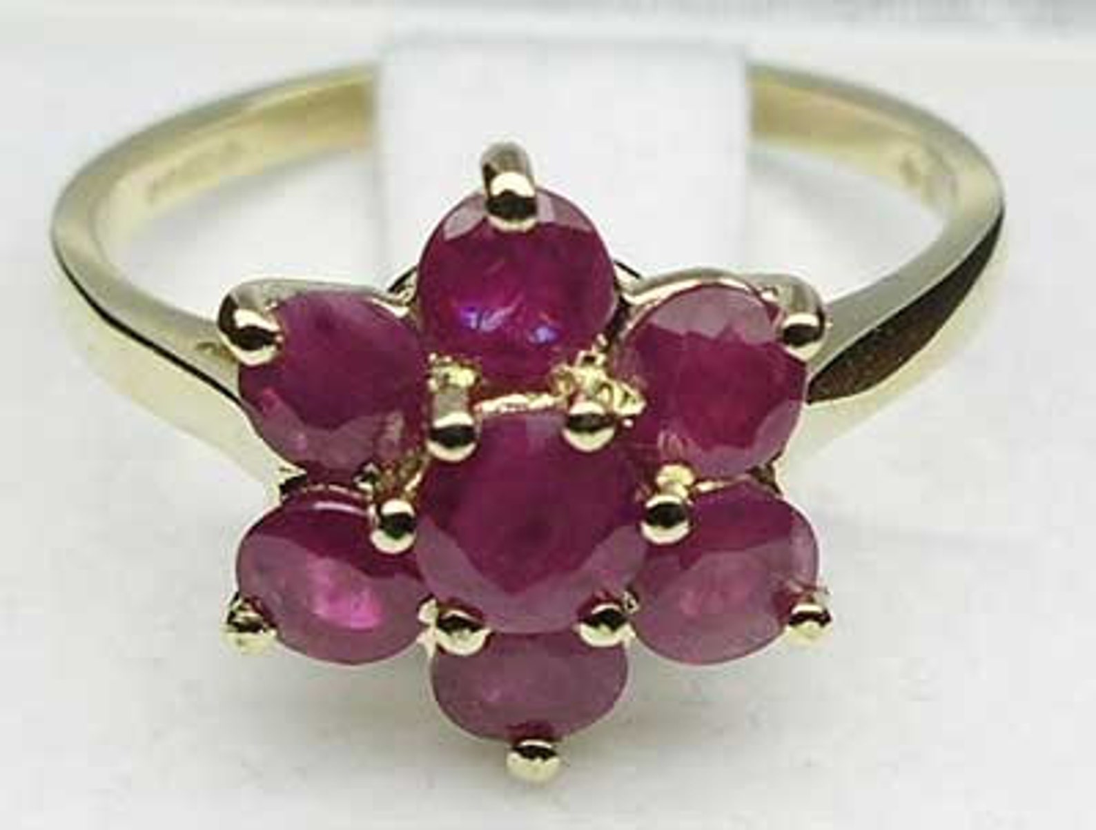 Natural Natural Ruby 9K Yellow Gold Cluster Flower Ring - Etsy