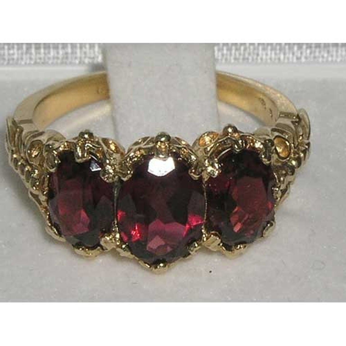 English Victorian Style 9K Yellow Gold Natural Rhodolite Garnet 3 Stone ...