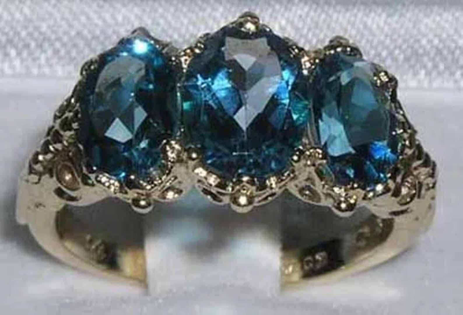 English Victorian Style 14K Yellow Gold Total 3ct Natural Three Blue ...