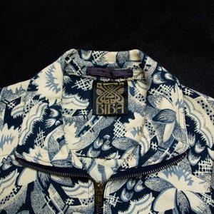 1970s BIBA White & Blue Floral Print Cotton Zipped Top With Pockets ...