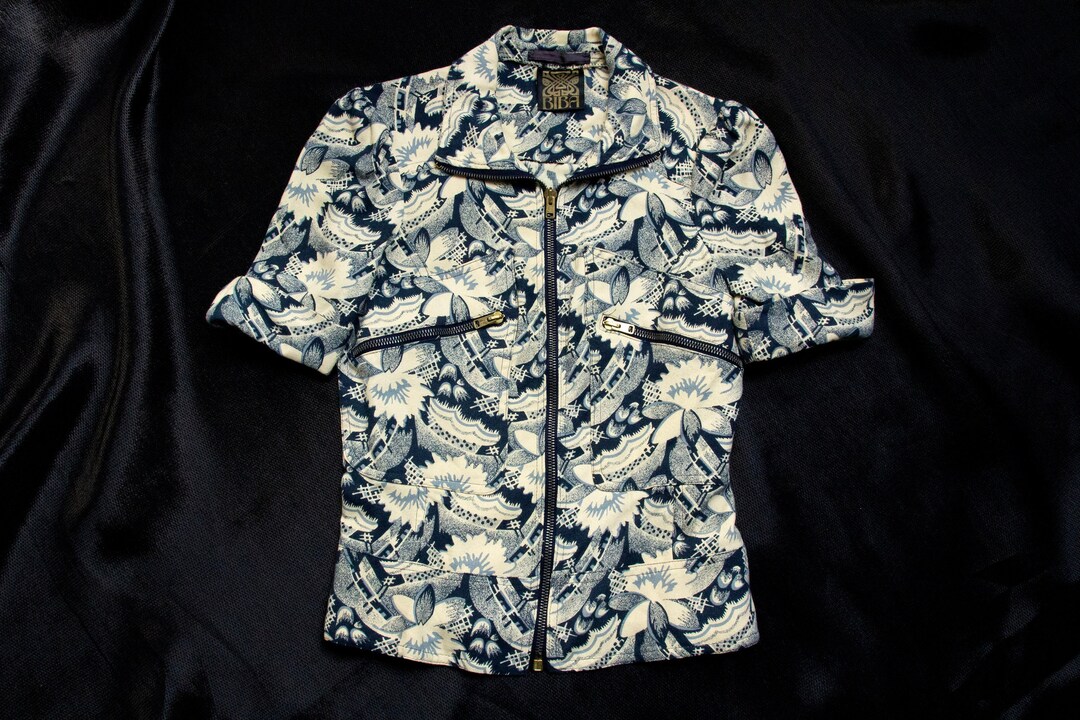 1970s BIBA White & Blue Floral Print Cotton Zipped Top With Pockets ...