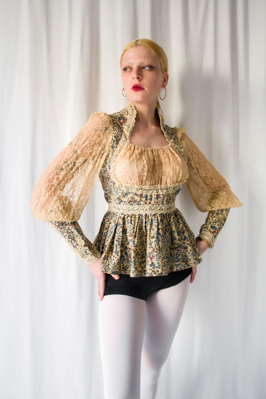 1970s Lori Ann Victorian Style Prairie Floral Cotton & Lace Corset ...