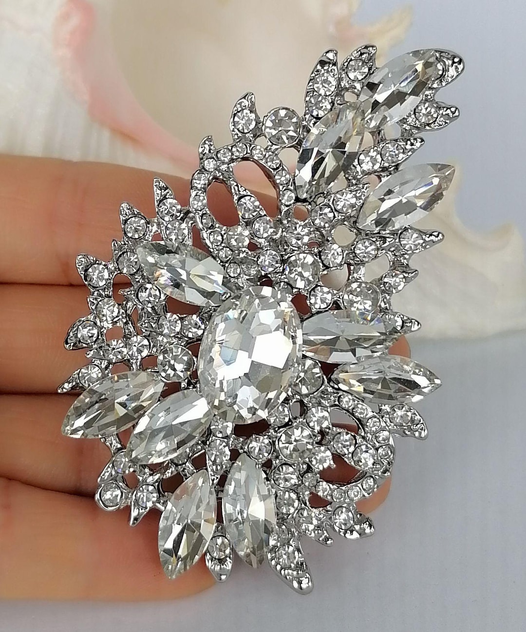 Rhinestone Crystal Elegant Leaf Flower Brooch Pin Prom Wedding Costume ...