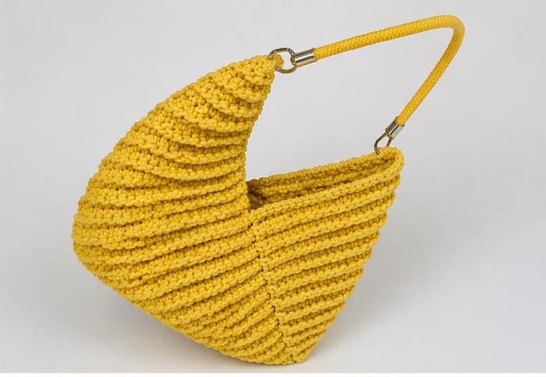 Textured Crochet Hobo Bag Pattern | Modern Shoulder Handbag Tutorial ...