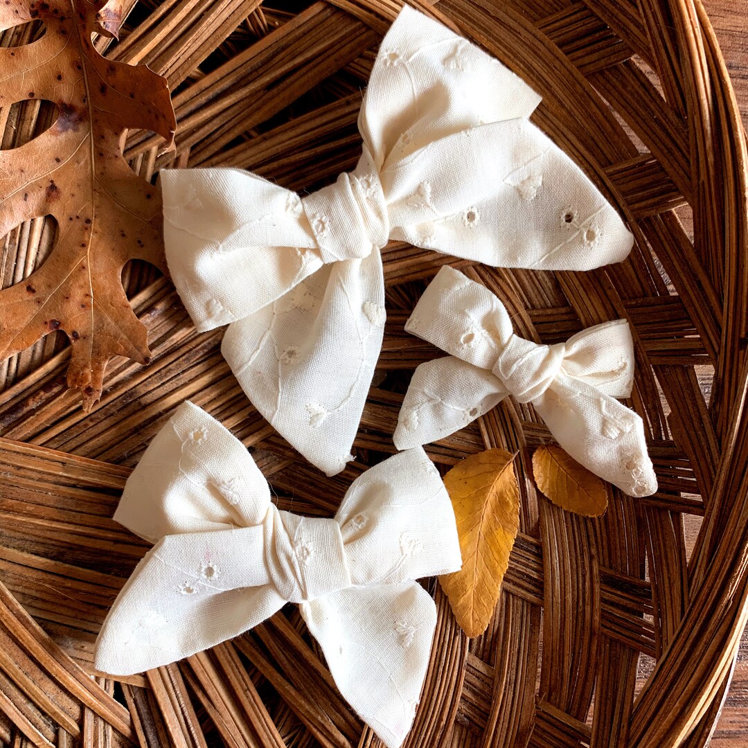 Cream Eyelet Lace Bow Fall Hair Bow Neutral Hair Bow Clip - Etsy