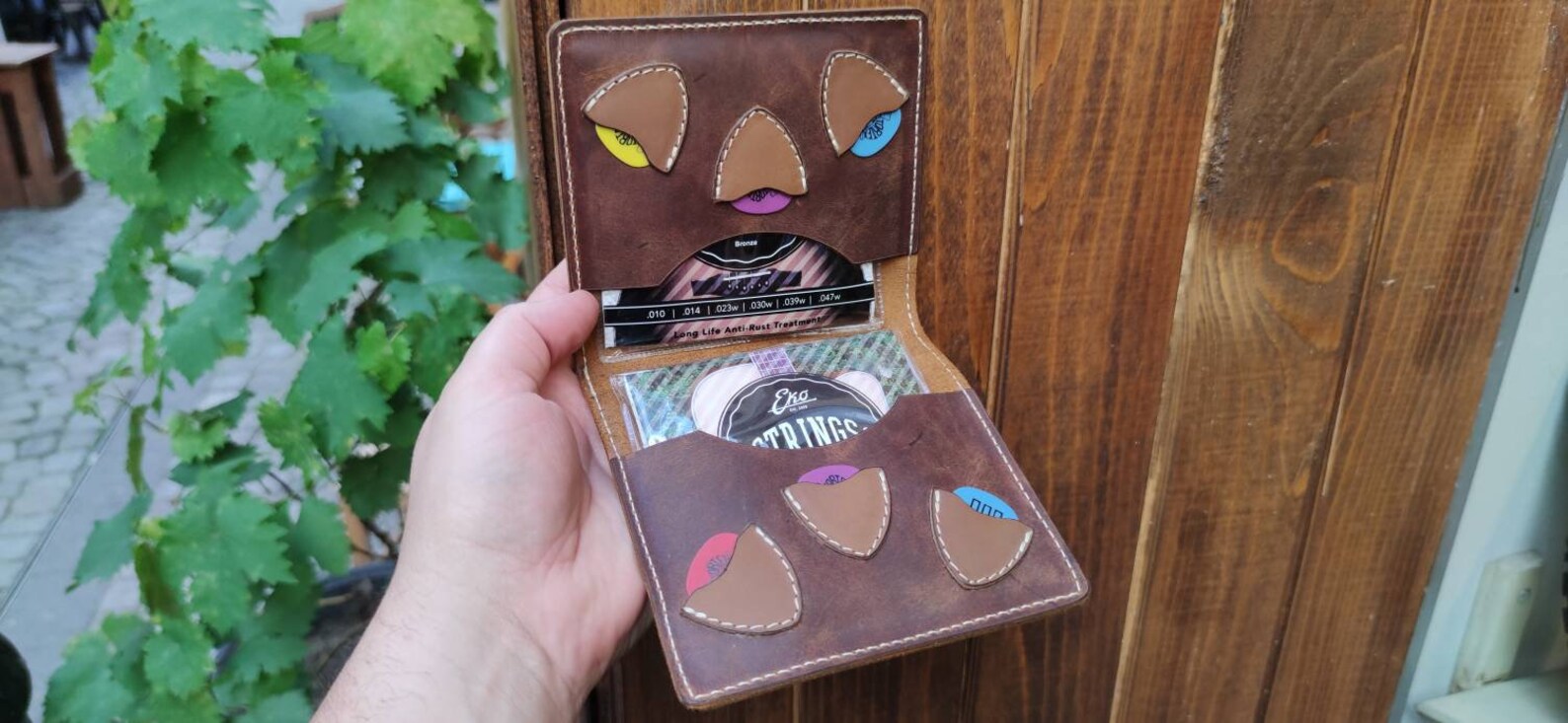 Personalized Leather Guitar Pick and Strings Wallet , Guitar Pick ...