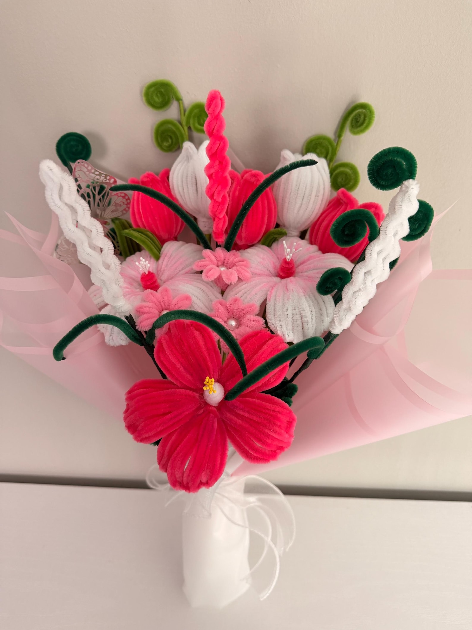 Handmade Pipe Cleaner Flower Bouquet – Pink & White Floral Arrangement ...