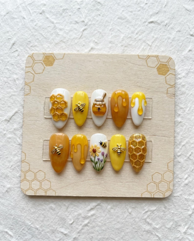 3D Honeycomb Bee Press on Nails | Honey Drip Yellow Set - Etsy