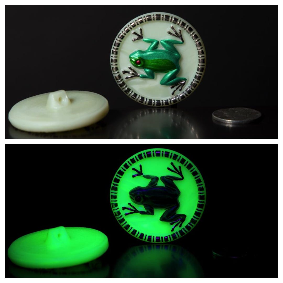 Glow Uranium Glass Frog Button - Made in Czech Republic 36mm - Etsy