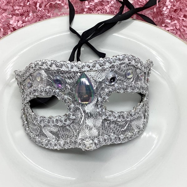 Boudoir Mask - Etsy