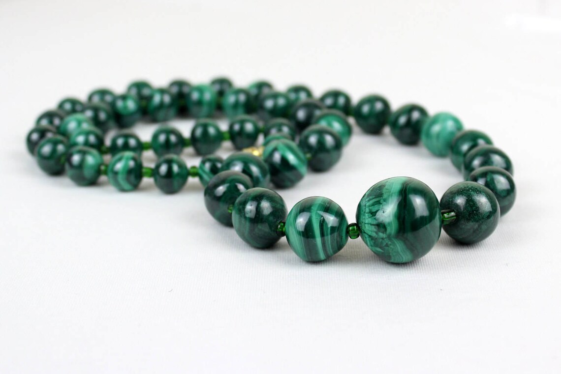 Malacite Necklace Graduted Malachite Necklace Natural Green Malakite ...