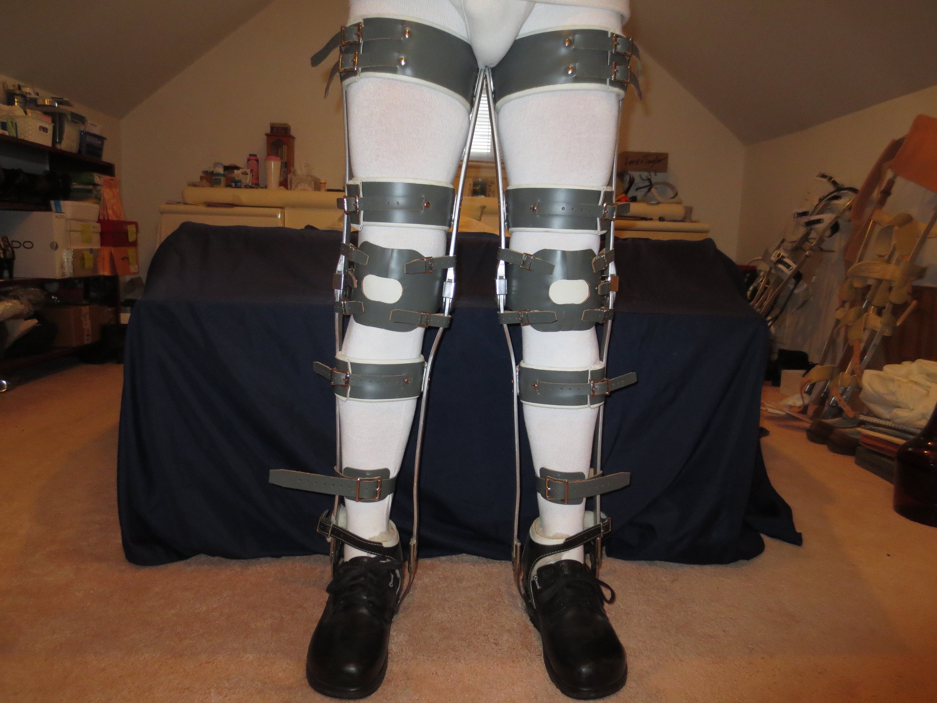 Vintage Leg Braces Metal And Leather Full Leg Polio Etsy