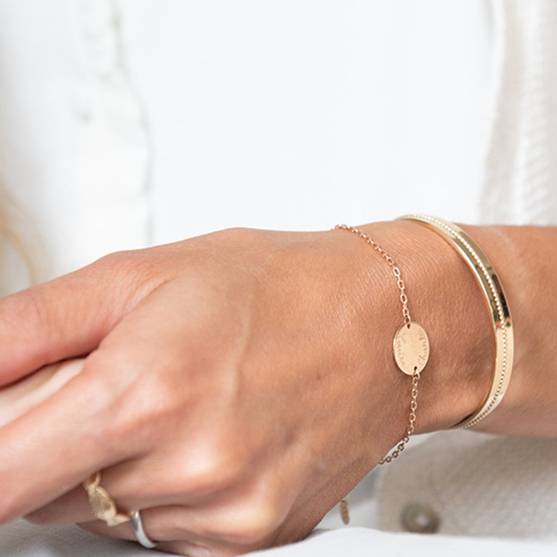 Personalized Pastille Disc Chain Bracelet Merci Maman gift | Etsy