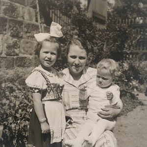 Original Vintage Photograph | Alice & Mae - Etsy