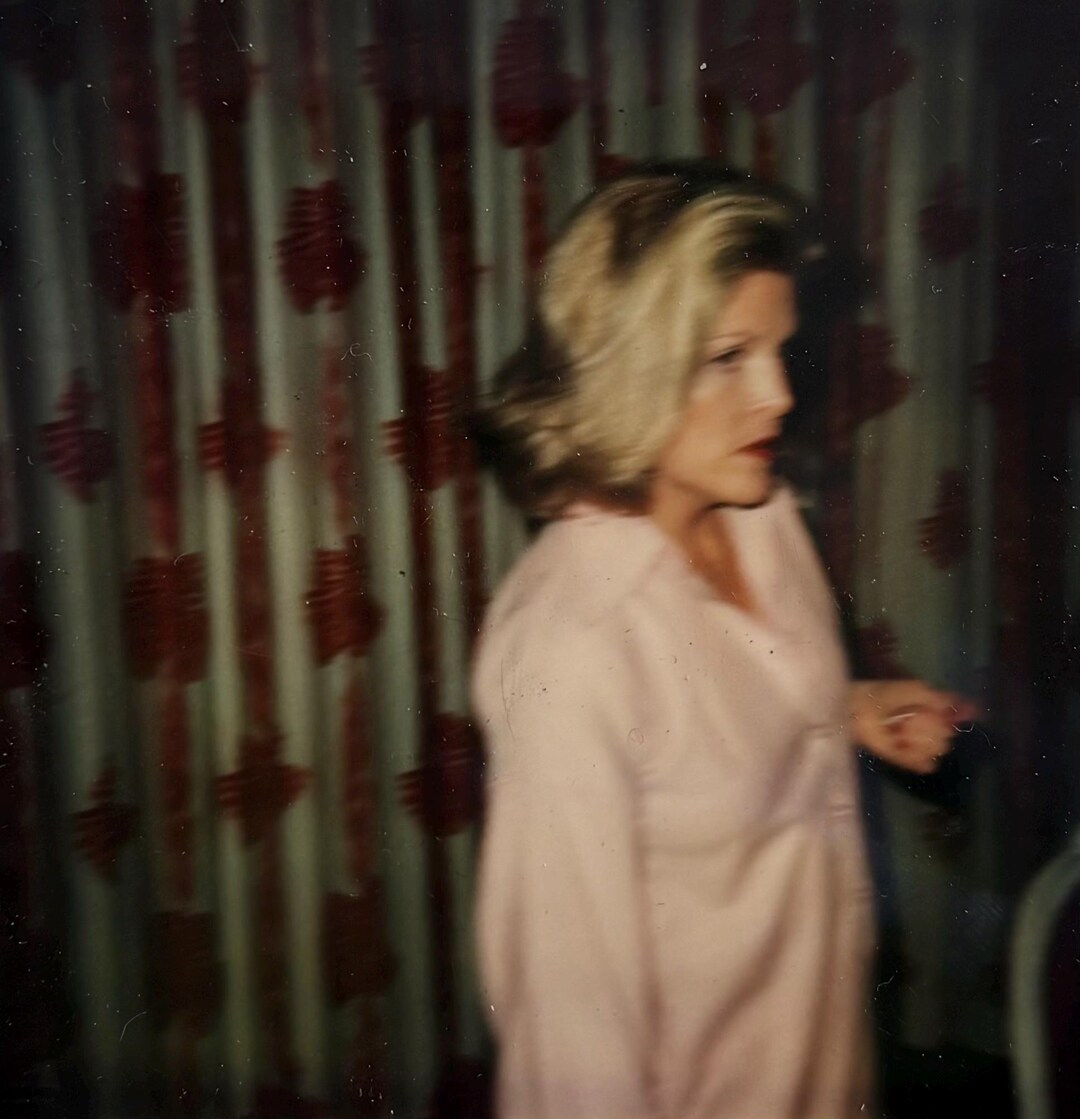 Original Vintage Color Polaroid Photograph | Serious Inquiry - Etsy