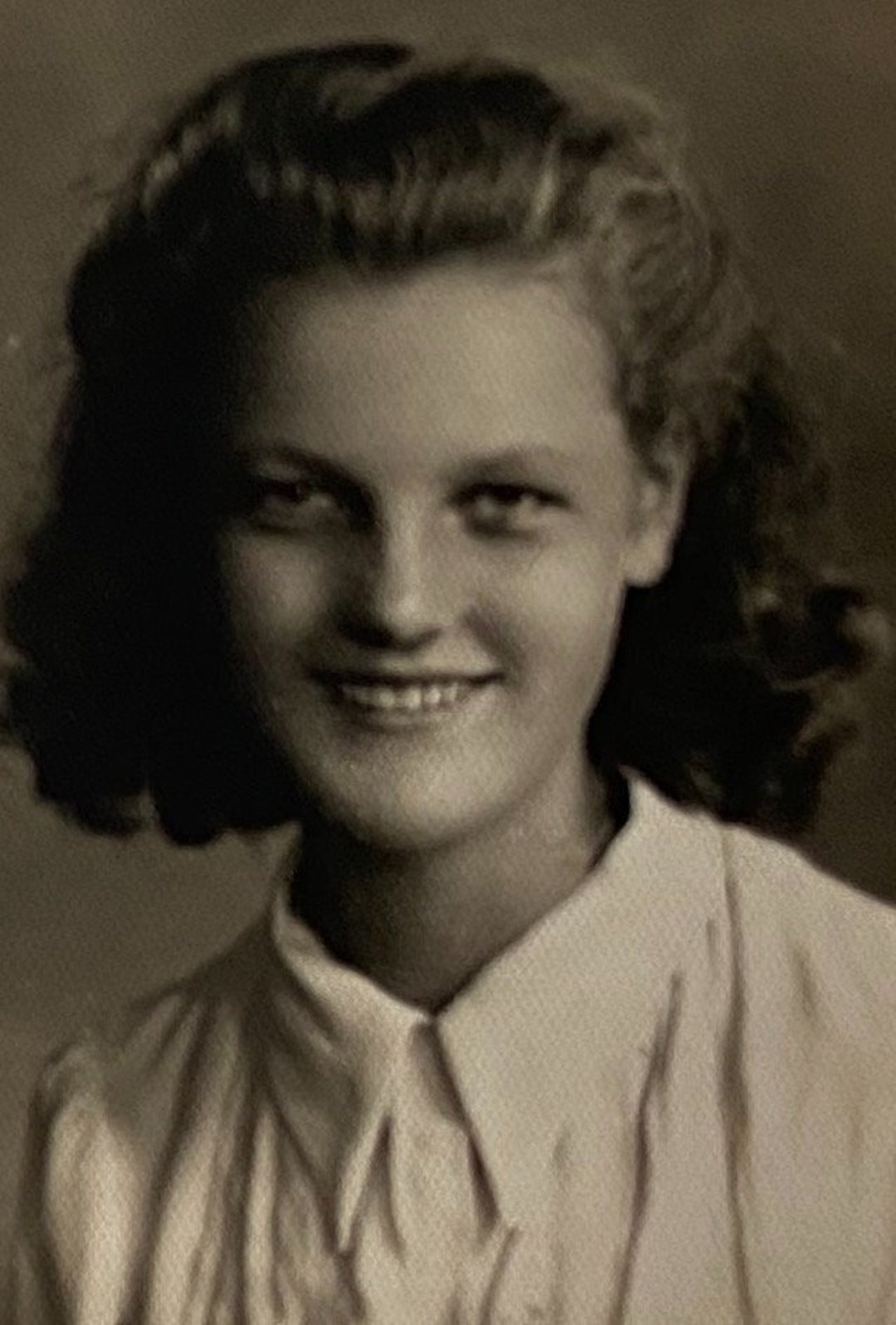 Original Vintage Portrait Photograph | Heleva - Etsy