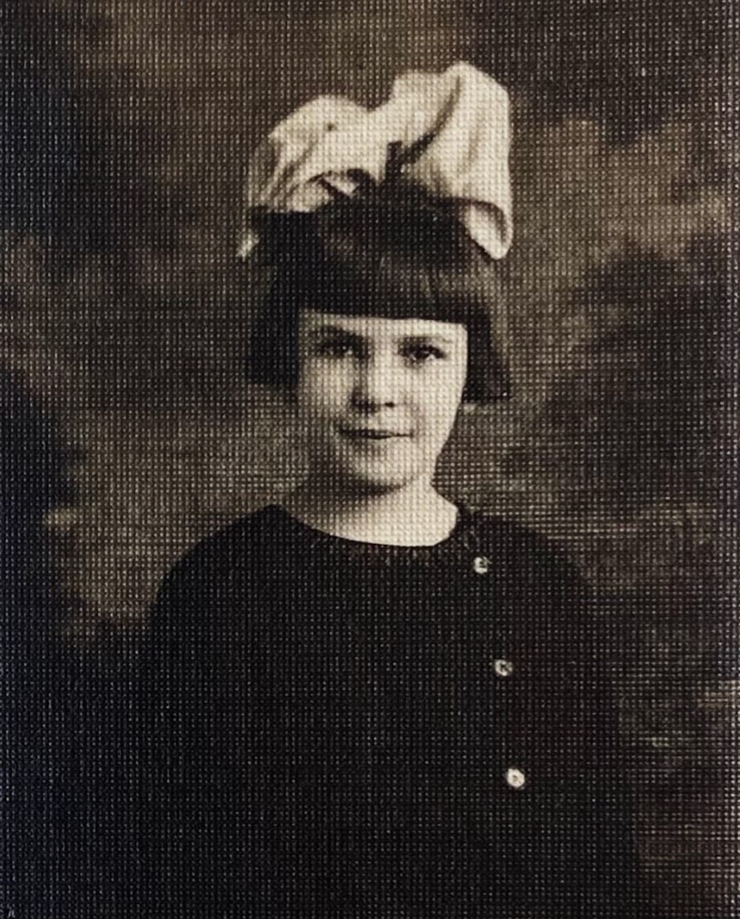 Original Antique Portrait Photograph | Beatrice - Etsy