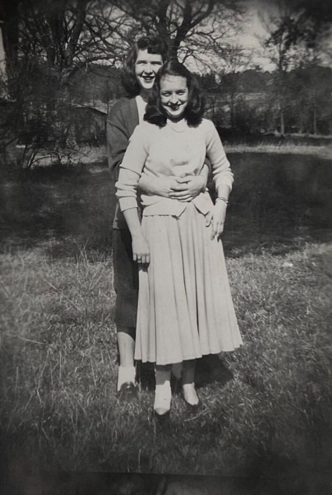 Original Vintage Photograph | Norma & Jane | 1949 - Etsy