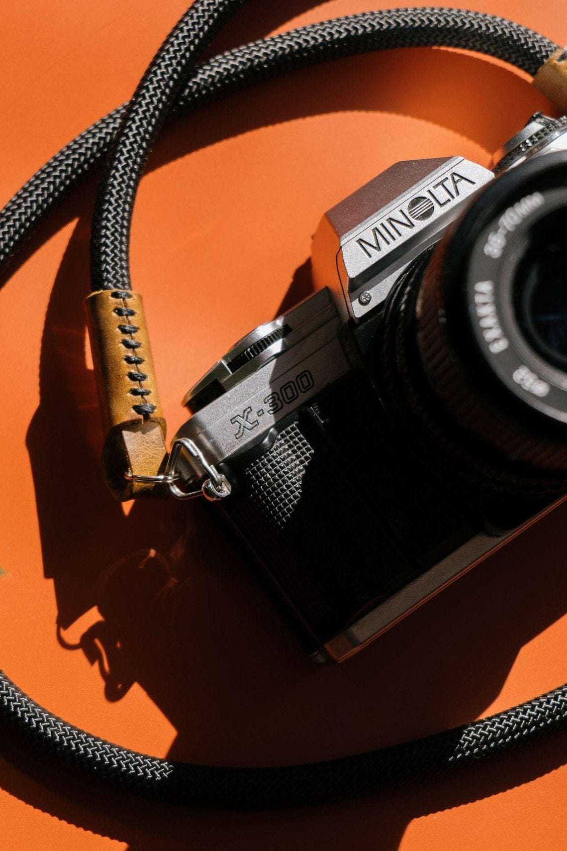 Camera Rope Strap in Black, Green & Red for Analog and DSLR Cameras ...