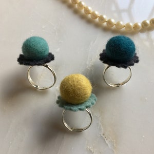 Wool Felt Ball and Silver Statement Ring, Essential Oil Diffuser Ring, Cocktail Ring - Etsy