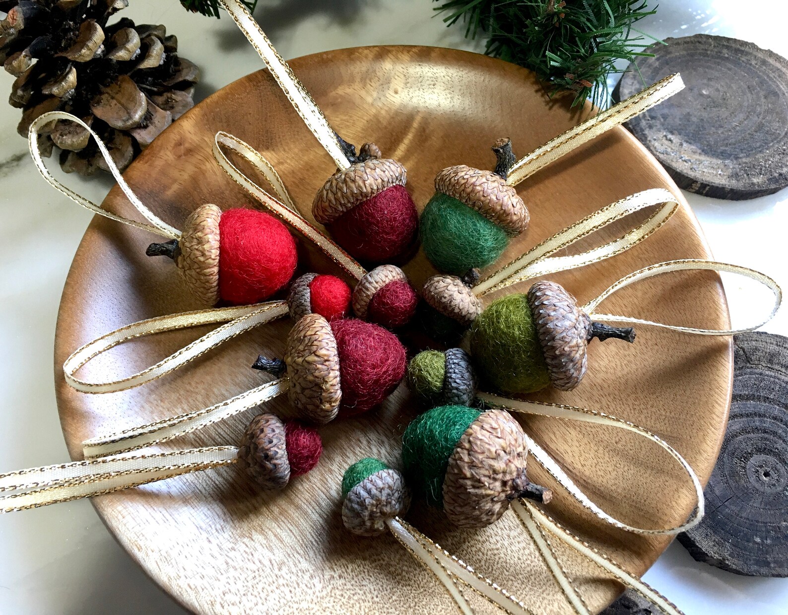 Christmas Acorn Ornaments Felted Acorns Large and Small - Etsy