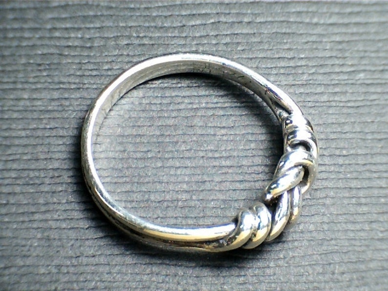 Sterling Silver "love Knot" Ring - Etsy