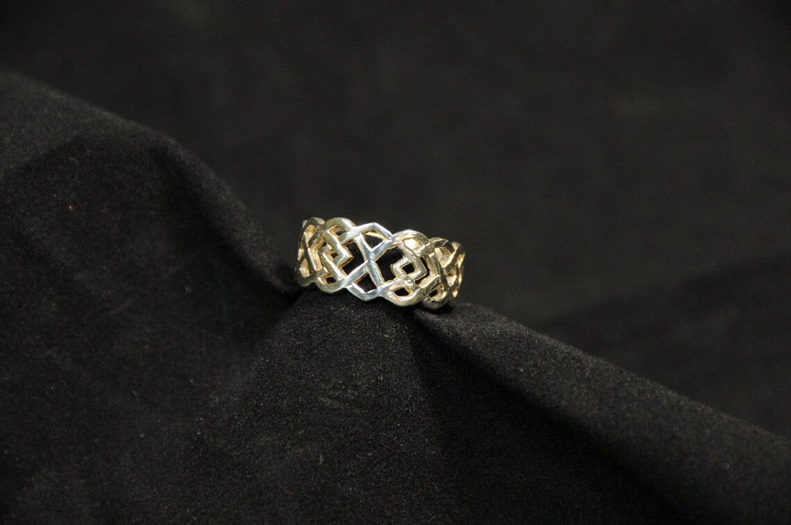 Sterling Celtic Design Ring - Etsy