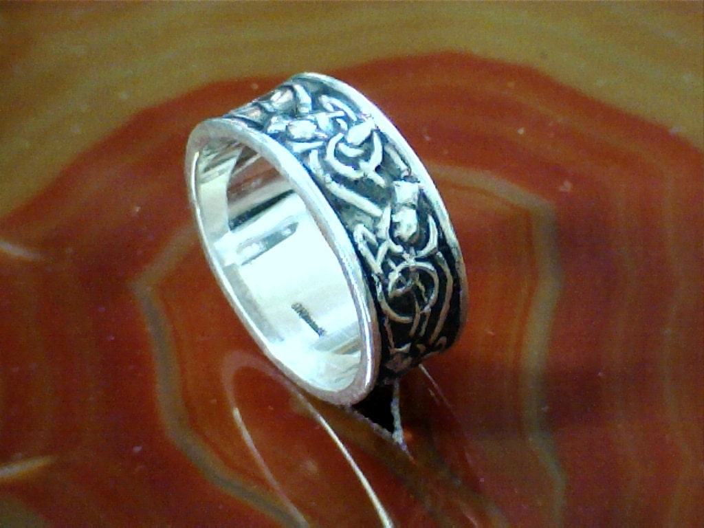 Sterling Silver Celtic Scroll-work Band - Etsy