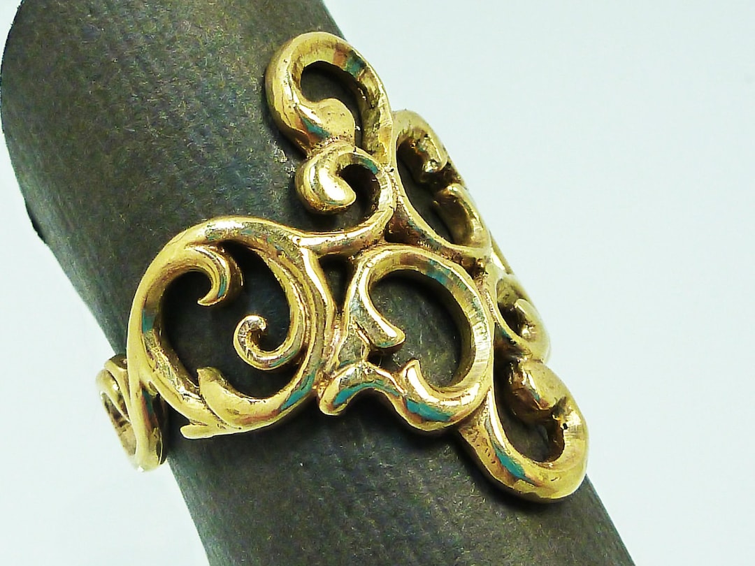 14K Gold Filigree Scroll Ring - Etsy
