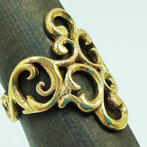 14K Gold Filigree Scroll Ring - Etsy