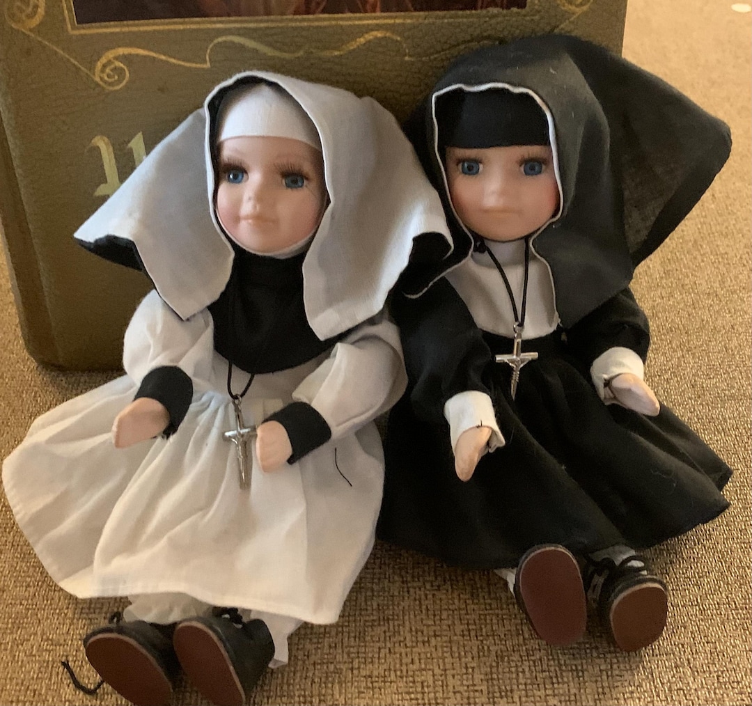 Vintage Nuns Dolls 8” Set 2 - Goldenvale Collection Porcelain W/cross ...